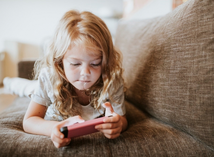 5 Tips for Managing Screen Time During Coronavirus